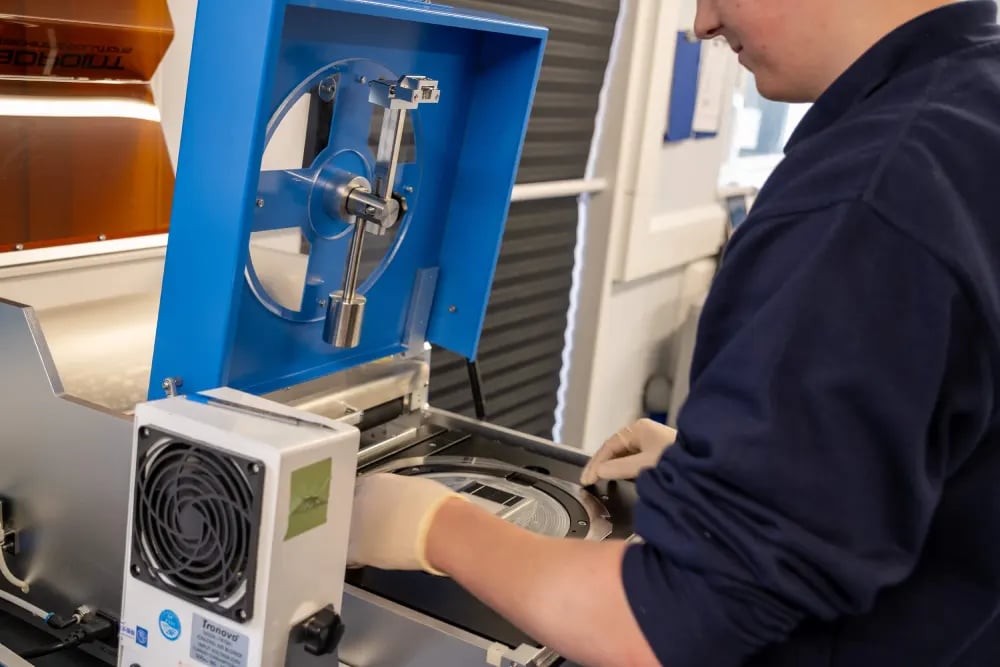 Dicing Solutions | Loadpoint Bearings